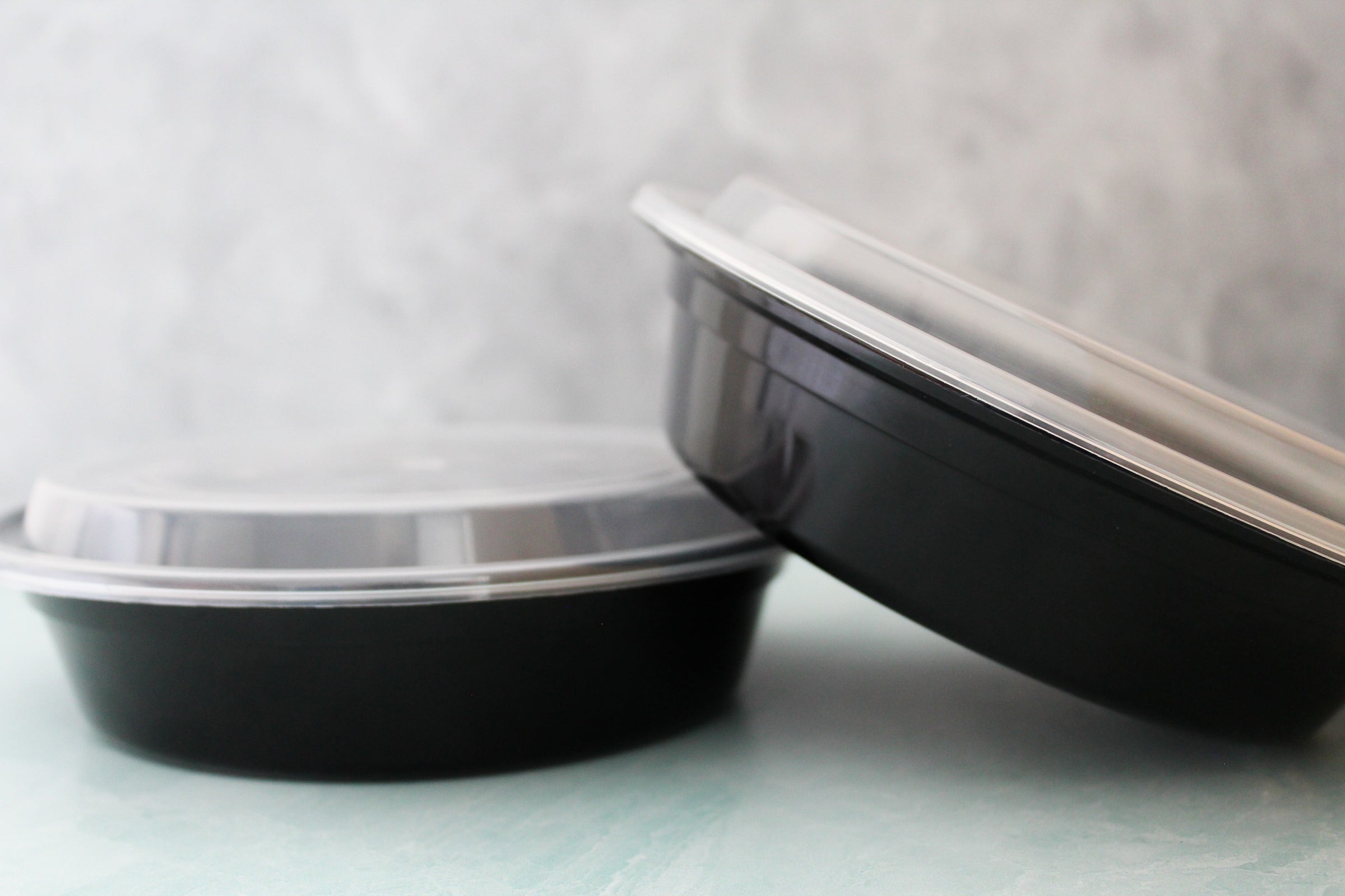 Disposable Plastic Rectangular Containers with Lids included — This ...